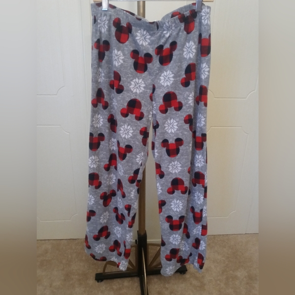 Disney | Intimates & Sleepwear | Holiday Mickey Mouse Fleece Pajama ...